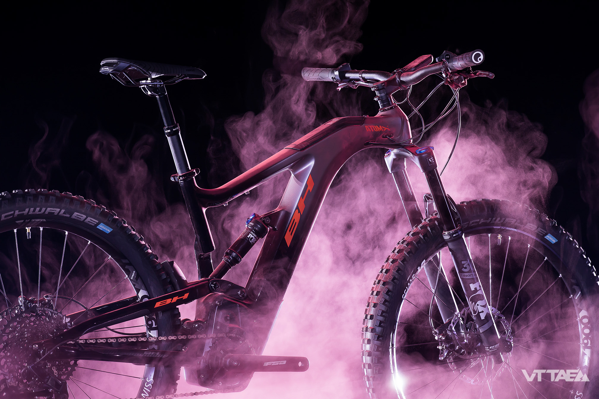 - Nouveauté - Le BH Atom-X passe au carbone - VTTAE.fr